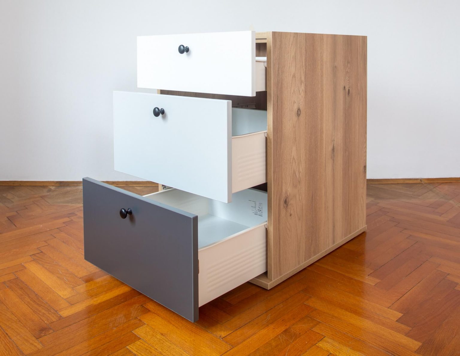 Predalnik za pisalno mizo S6 - trije predali - Hobi Studio